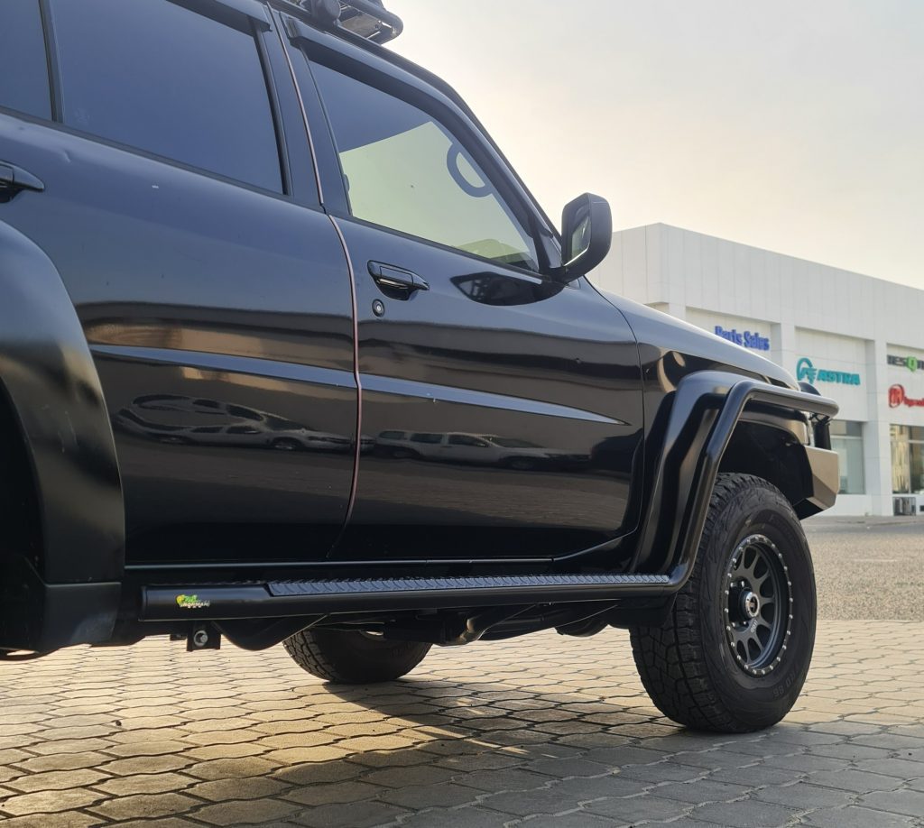 Y61 PATROL GU 2005+ STEEL SIDE STEPS & RAILS - UR OFF ROAD